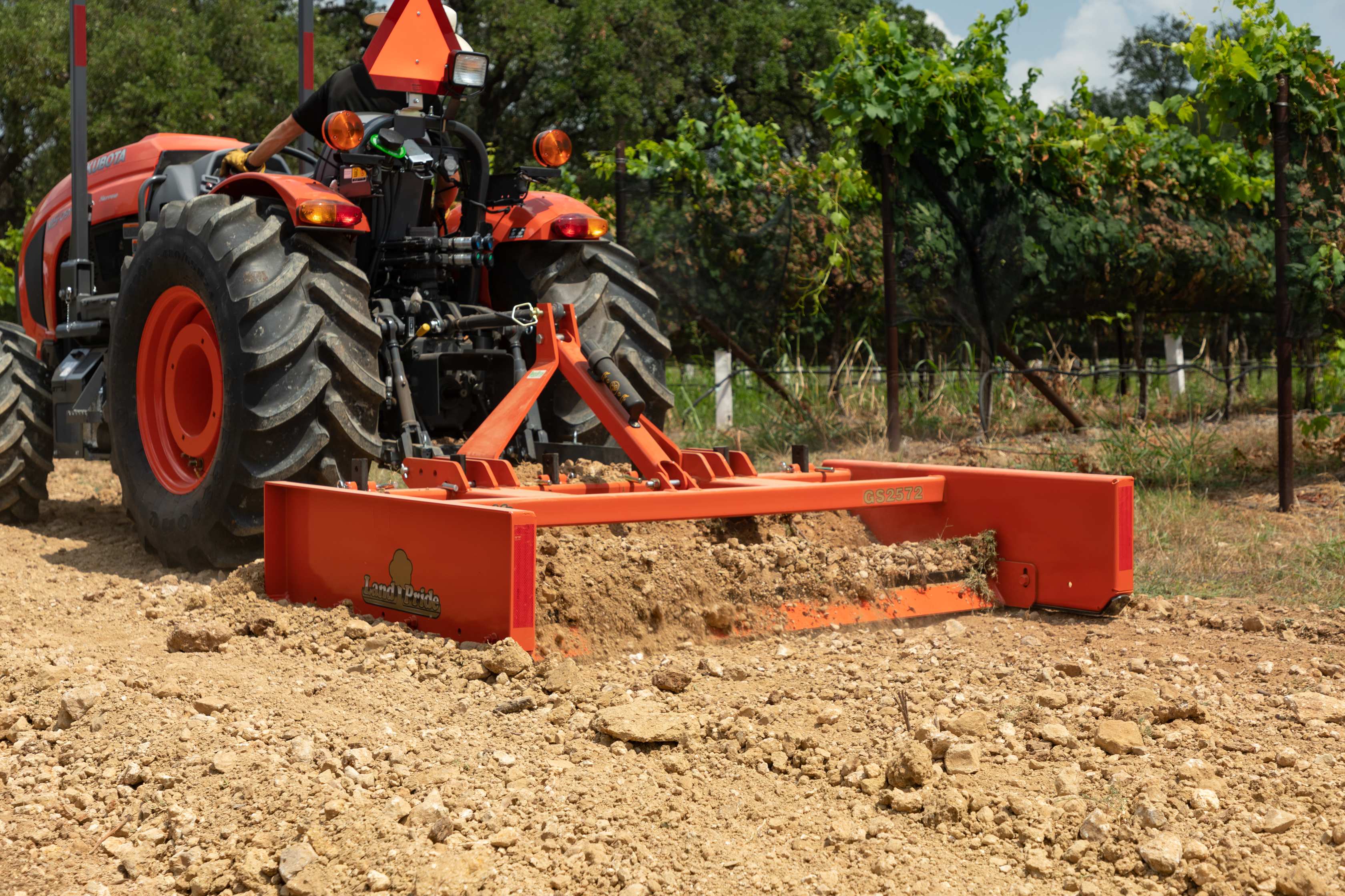 GS25 SERIES GRADING SCRAPERS - Bentley Brothers Inc.